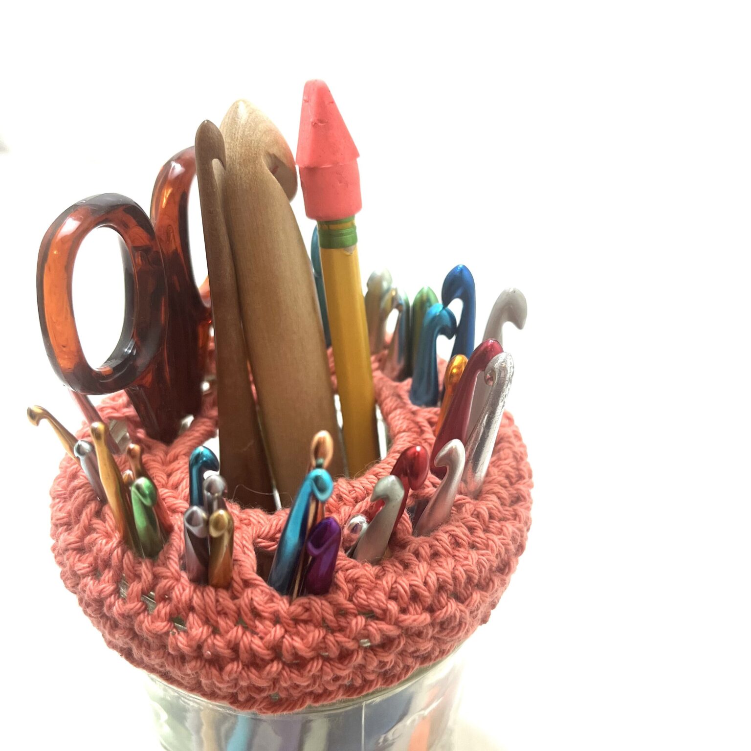 Crochet your own Hook Organizer-Free Pattern and Video - Amelia Makes