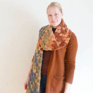 Crochet Corner-to-Corner Temperature Scarf Pattern + Video Tutorial