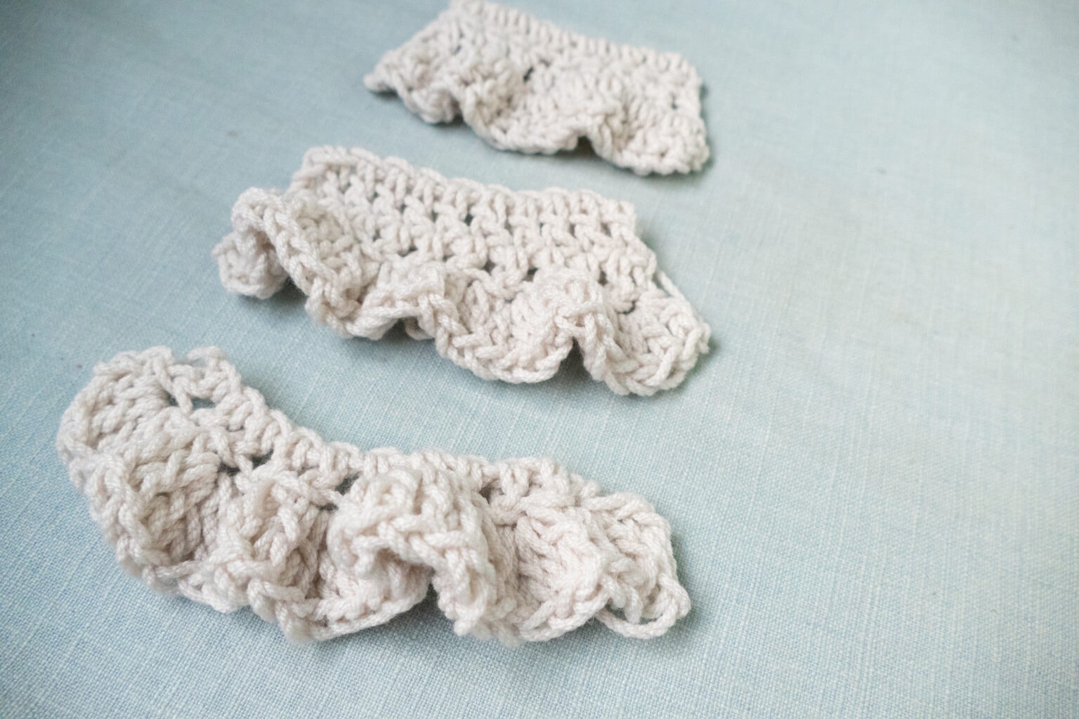 How to Crochet a Ruffle: Step-by-Step Guide + Video Tutorial