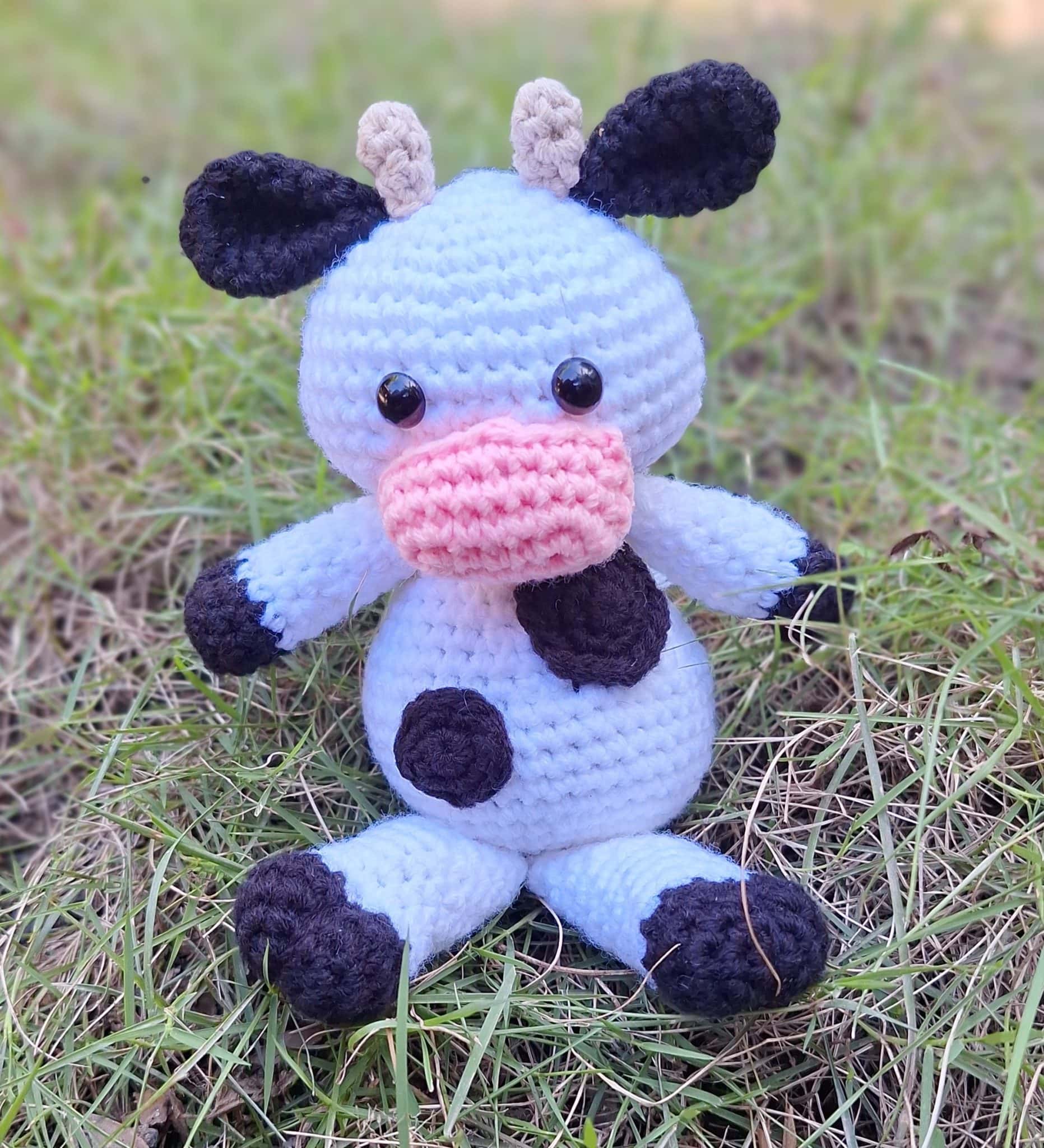 Adorable Mini Crochet Cow - Free Pattern