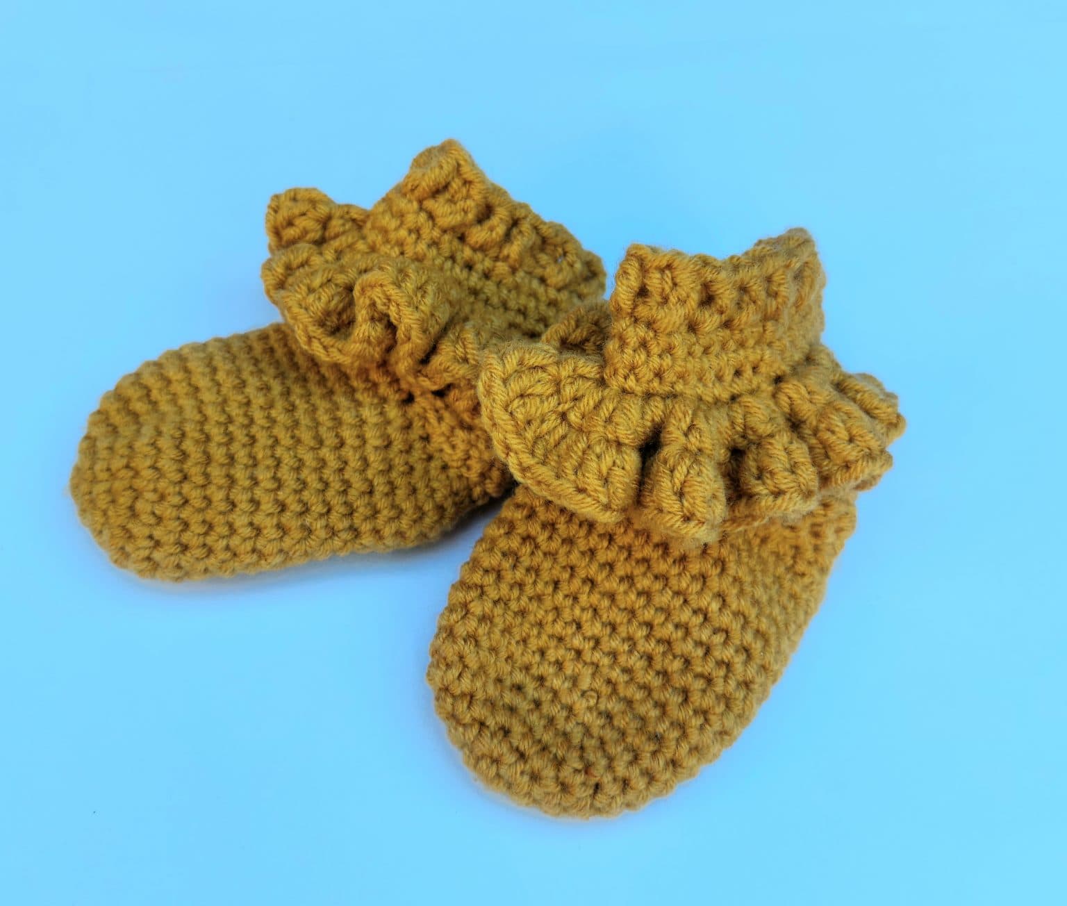 How to Crochet a Ruffle: Step-by-Step Guide + Video Tutorial - Amelia Makes